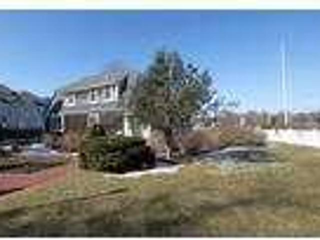 4 bedroom in Falmouth MA 02540