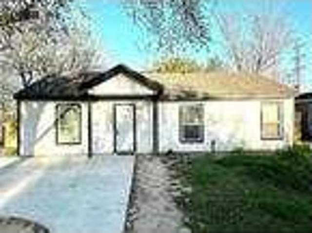 4 bedroom in Houston TX 77029
