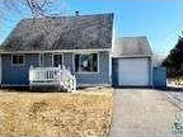 4 bedroom in Hoyt Lakes MN 55750