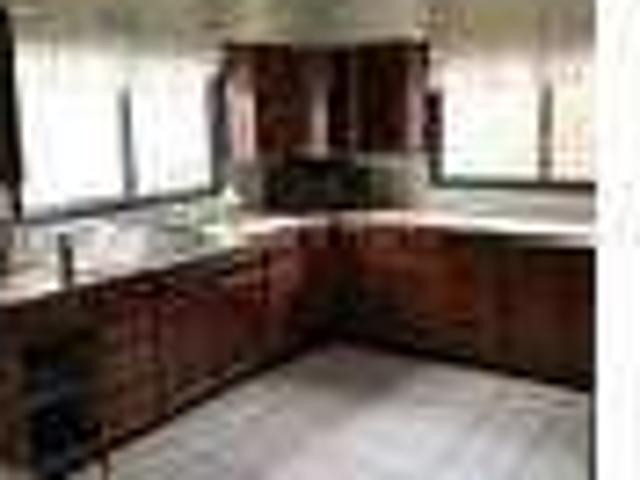 4 bedroom in Honolulu HI 96734
