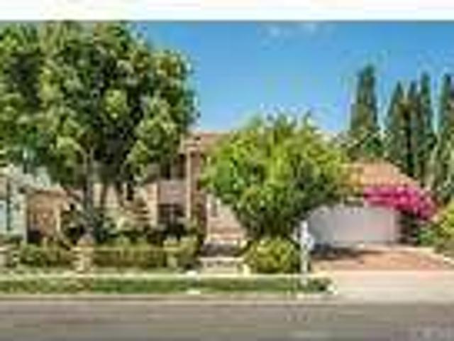 4 bedroom in Irvine California 92604