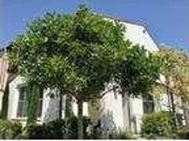 4 bedroom in Irvine California 92618