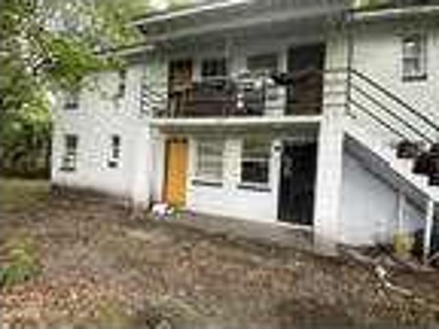 4 bedroom in Jacksonville Florida 32209