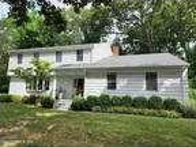 4 bedroom in Old Greenwich CT 06870