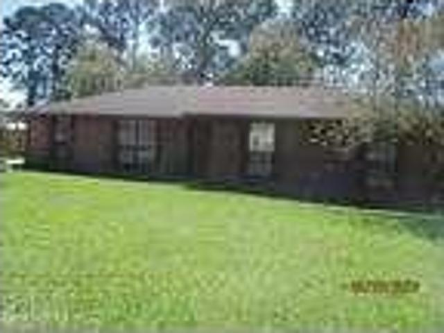 4 bedroom in Orange Park FL 32065
