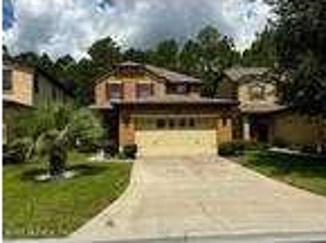 4 bedroom in Orange Park Florida 32065