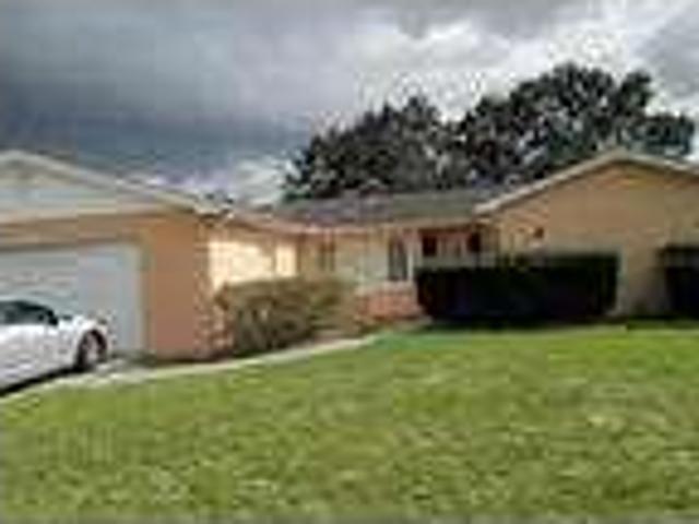 4 bedroom in Orlando Florida 32818
