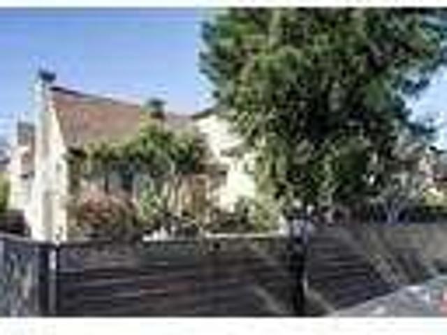 4 bedroom in Los Angeles CA 90027