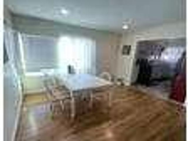 4 Bedroom In Los Angeles CA 90045