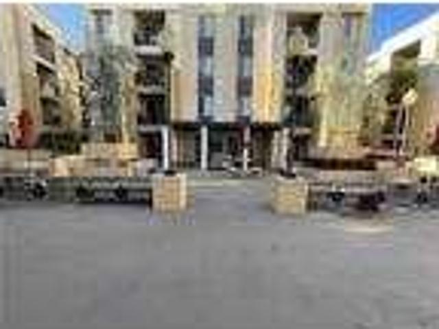 4 bedroom in Los Angeles California 90031