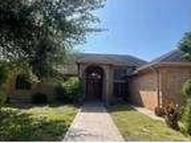 4 bedroom in La Joya Texas 78560
