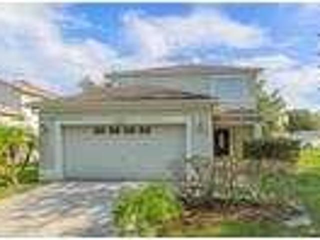4 bedroom in Land O Lakes Florida 34638