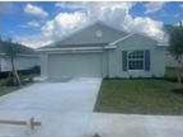 4 bedroom in Lehigh Acres FL 33974