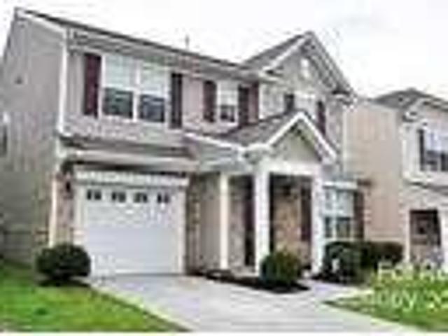 4 bedroom in Matthews North Carolina 28105