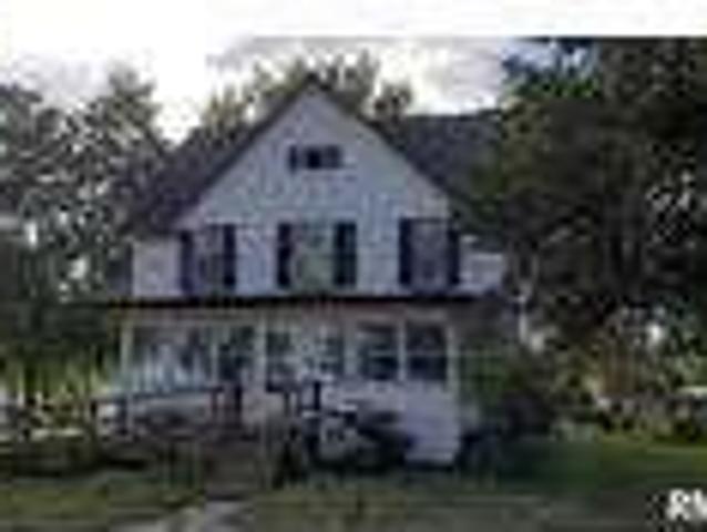 4 bedroom in Mclean Illinois 61754