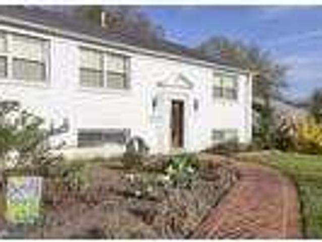 4 bedroom in McLean VA 22101
