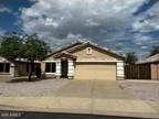 4 bedroom in Mesa Arizona 85208