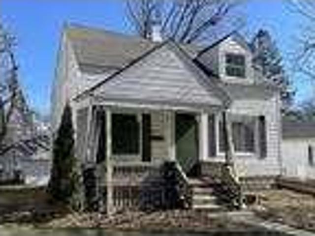 4 bedroom in Milwaukee WI 53209