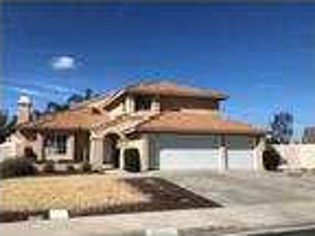 4 bedroom in Murrieta CA 92563