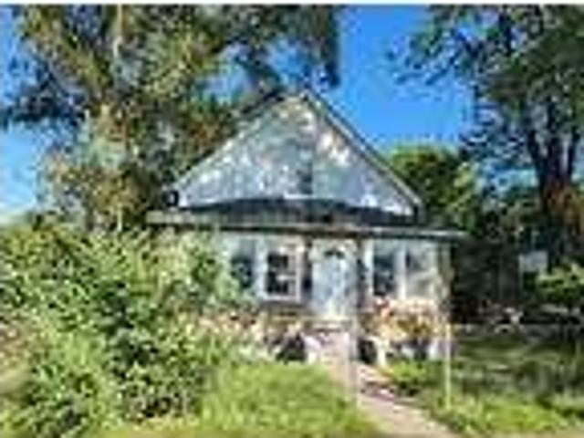 4 bedroom in North Chicago Illinois 60064