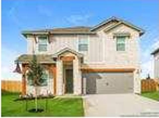 4 bedroom in Saint Hedwig TX 78152