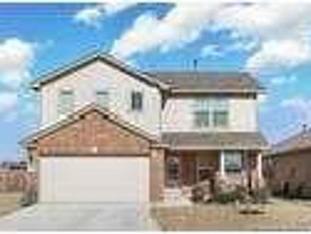 4 bedroom in Saint Hedwig Texas 78152