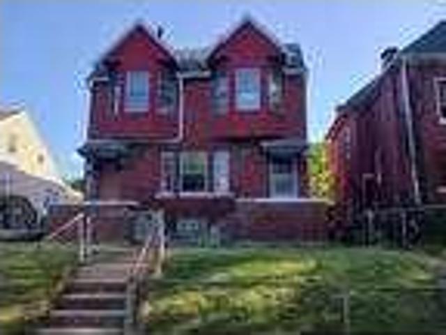 4 bedroom in Saint Louis Missouri 63112