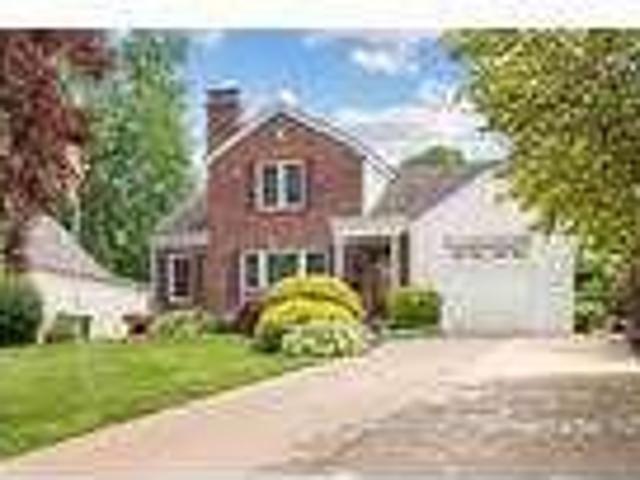 4 bedroom in Saint Louis Missouri 63122