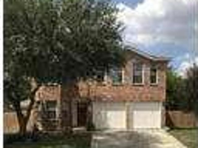 4 bedroom in San Antonio Texas 78233