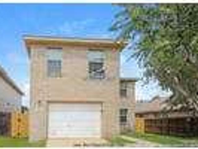4 bedroom in San Antonio Texas 78245
