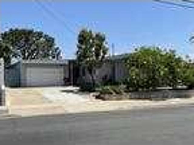 4 bedroom in San Diego California 92110