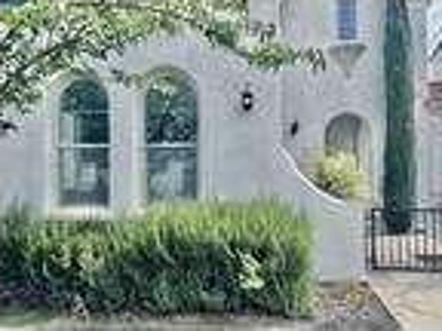 4 bedroom in San Ramon California 94582