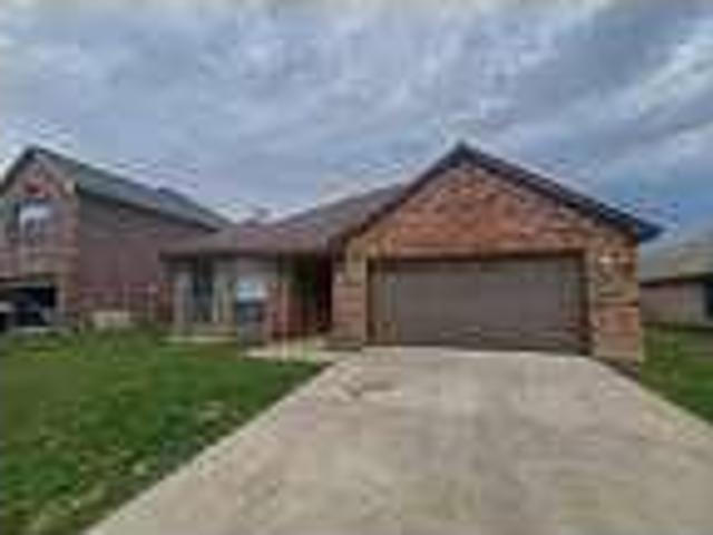 4 bedroom in Seagoville TX 75159