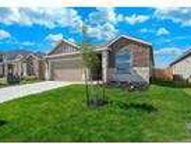 4 bedroom in Seguin TX 78155