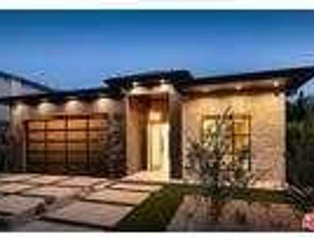 4 bedroom in Sherman Oaks California 91403