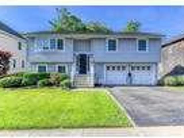 4 bedroom in Spring Lake New Jersey 07762