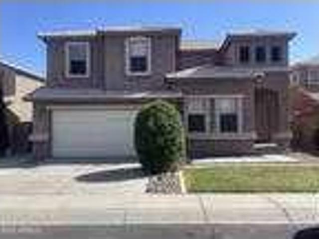 4 bedroom in Surprise AZ 85374