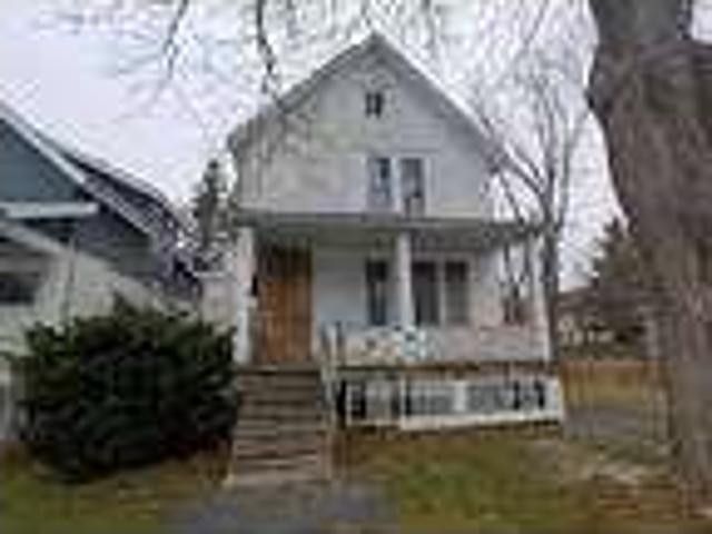 4 bedroom in Syracuse New York 13205