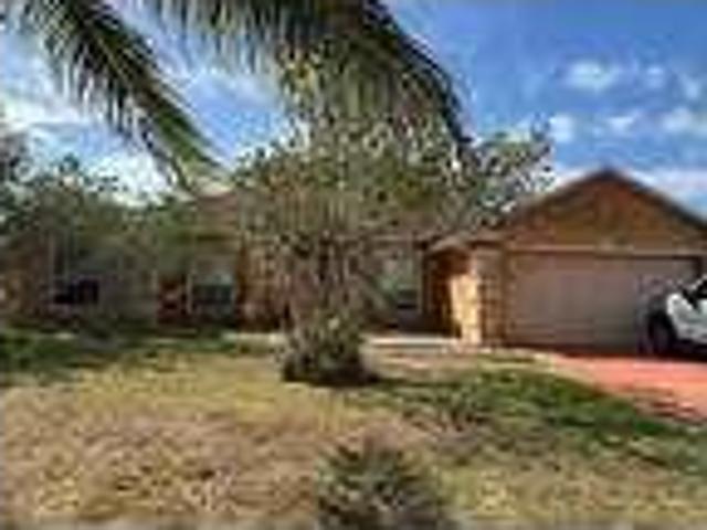 4 bedroom in Port Saint Lucie FL 34983