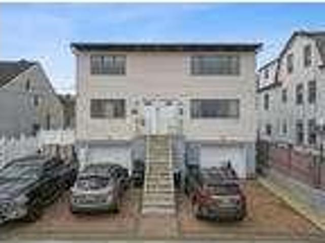 4 bedroom in Paterson NJ 07513