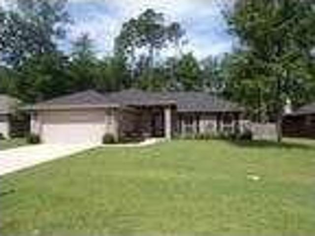 4 bedroom in Pace FL 32571