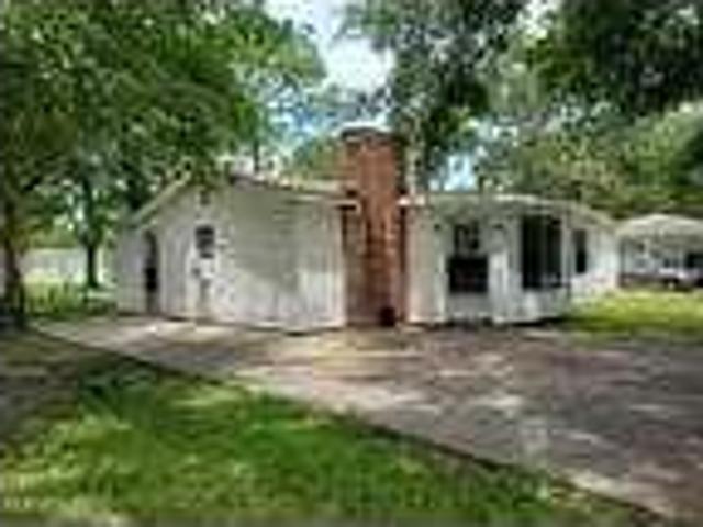 4 bedroom in Pascagoula Mississippi 39581