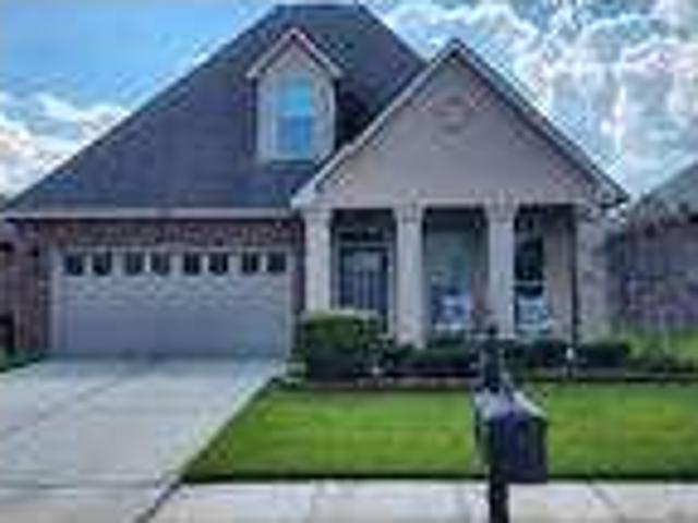 4 bedroom in Prairieville Louisiana 70769
