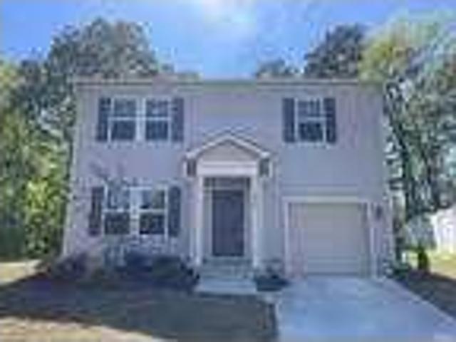 4 bedroom in Raleigh NC 27610