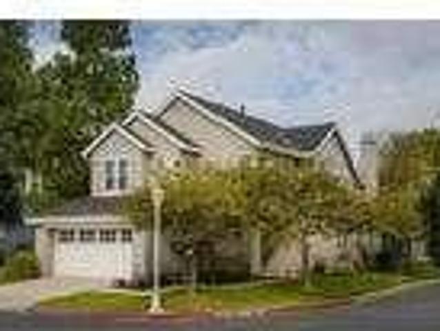 4 bedroom in Redwood City California 94065