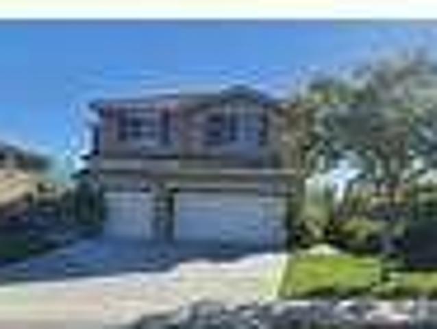 4 bedroom in Riverside California 92508