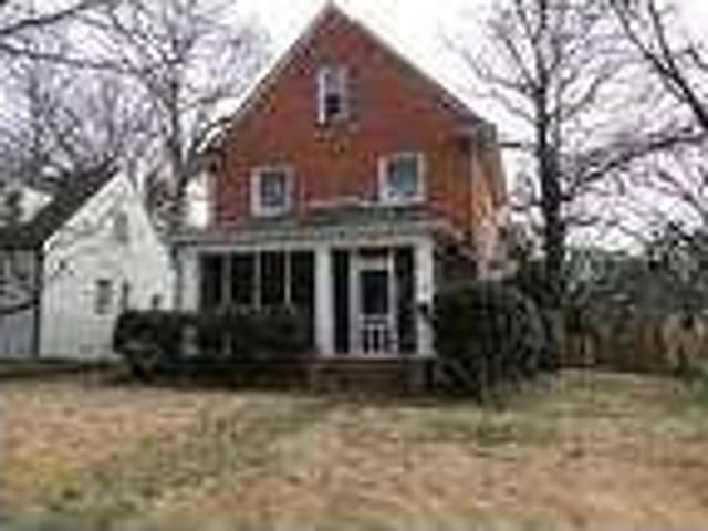 4 bedroom in Richmond Virginia 23225