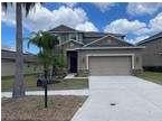 4 bedroom in Ruskin FL 33570