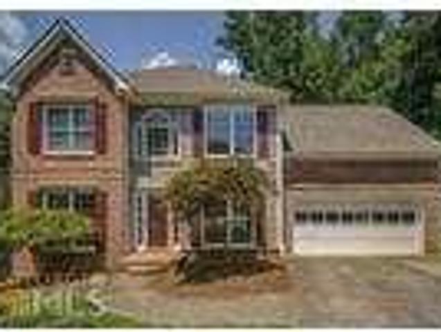 4 bedroom in Woodstock Georgia 30189
