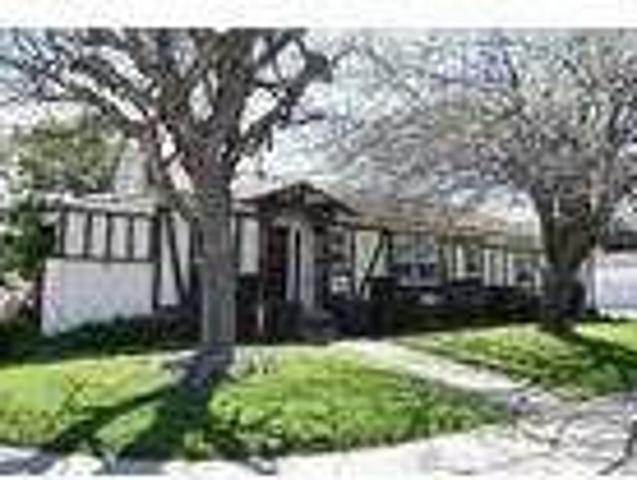 4 bedroom in Winnetka CA 91306